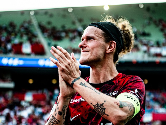 「地獄のような日々」を乗り越えてピッチに戻ってきたショルツ「いまは40歳までプレーしたい」（浦和レッズニュース）