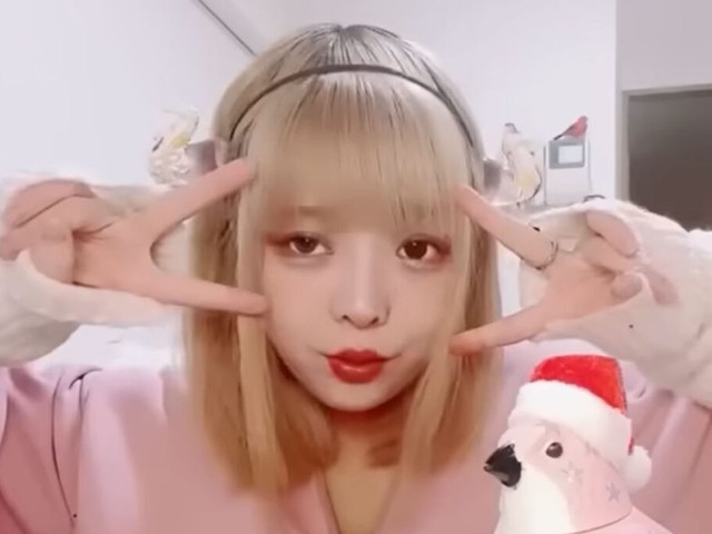 頂き女子りりちゃん "懲役9年"実刑判決…ホストにハマって転落した容疑者、親友に悲鳴LINE【独占入手】（SmartFLASH）