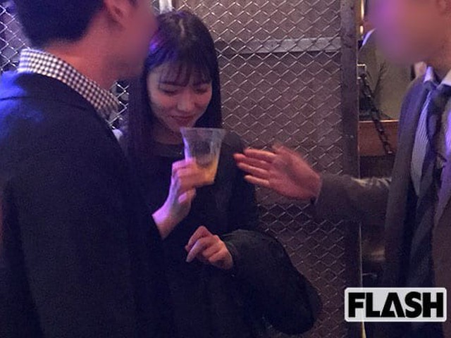 阿部華也子、『めざまし』お天気キャスターが“ナンパ酒場”で濃厚キス10分間（SmartFLASH）