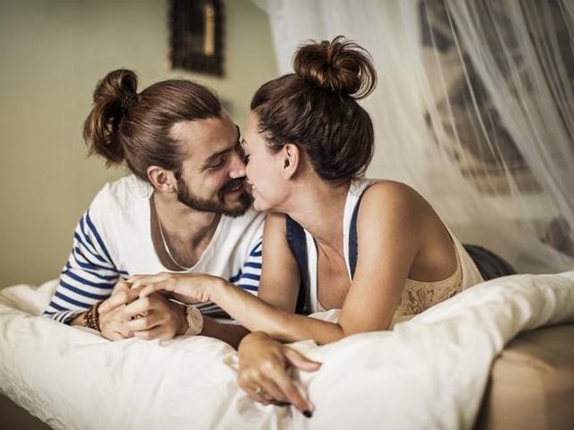 今夜抱きたい…お家デートに聴きたい「盛り上がるラブラブBGM」6選（ananweb）