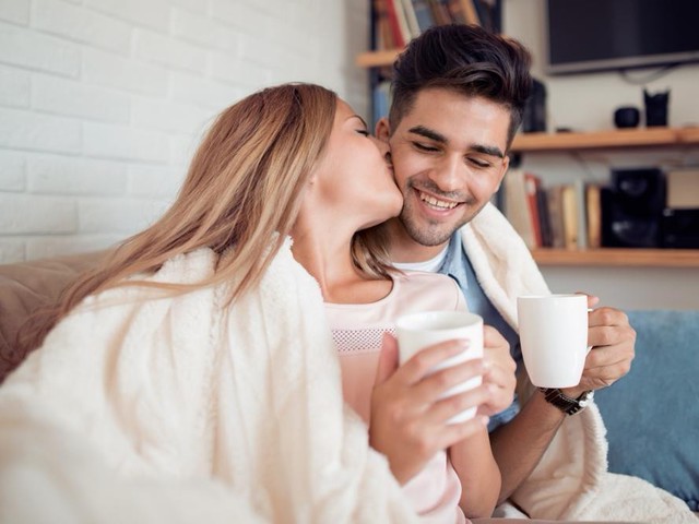 温もりが欲しい…「年上女性しか好きになれない」男の本音4つ（ananweb）