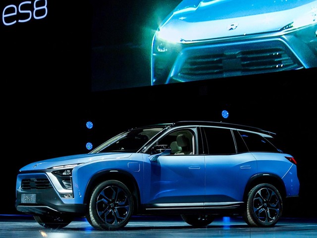 世界最大のEV市場を制するのは？ Nio ES8とテスラ モデルXを比べてみた（ビジネスインサイダージャパン）