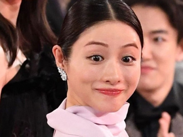 石原さとみ、吉田羊、米倉涼子…ジャニーズ"共演ゼロ女優"躍進！菊池風磨ロケ奮闘もジャニーズ凋落必至（SmartFLASH）