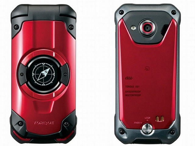 auのタフネスケータイが「TORQUE」として6年ぶりに復活！（アスキー）