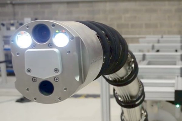 巨大ヘビ型ロボットが人々の困難を救う「OC Robotics」（bouncy）