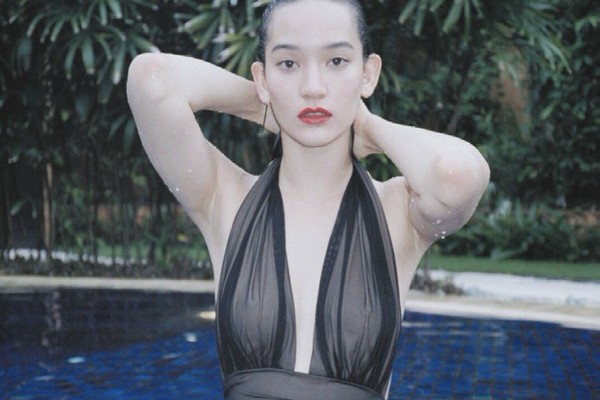 女優に見る“美乳”トレンド 盛らないバストがかっこいい？（ananweb）