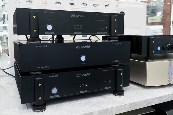 専用のバランス電源でハイレゾ音源の高音質を引き出すOJI SpecialのDAC「8128B DDAC Unit」と独立電源ユニット「BDI ...