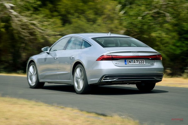 新型アウディA7スポーツバック 50 TDIを試乗評価 CLSとの差異を明確化（AUTOCAR JAPAN）