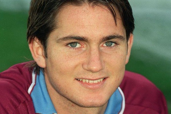 「ライバルクラブのファンだった」スター選手10名（Qoly）