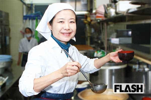 【食堂のおばちゃんの人生相談】50歳・公務員のお悩み（SmartFLASH）