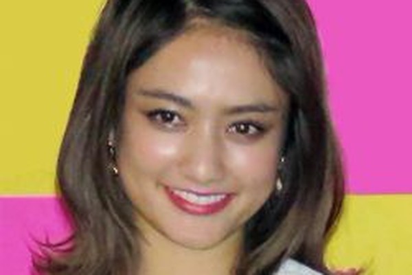 谷まりあ、今度は「動画」で“バスト渓谷見せキス”が艶すぎ！揺れるe胸に騒然（アサ芸プラス）