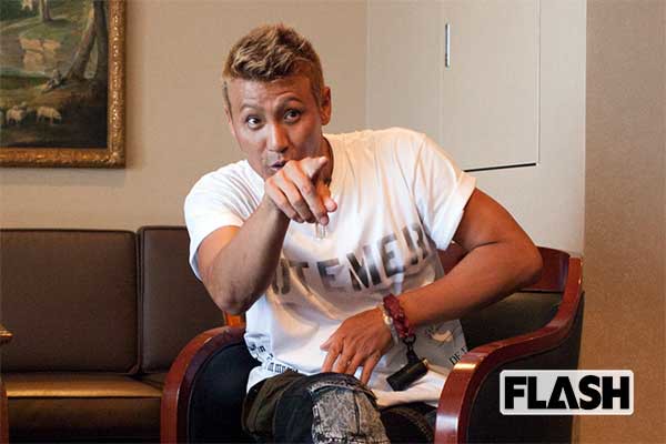 新庄剛志が夢を語る「GACKTと大コンサート開くよ、音痴だけど」（SmartFLASH）