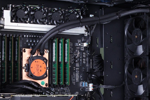 Xeon W-3175X徹底検証！クリエイター向けIntel最強28コアCPUは32コアに勝つ？（アスキー）